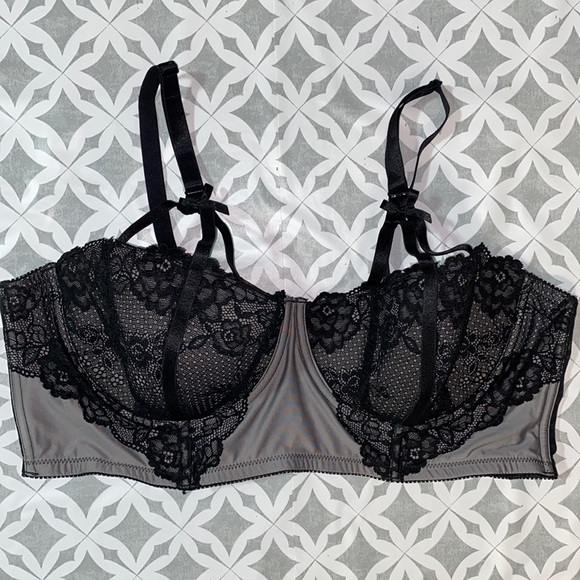 torrid | Intimates & Sleepwear | Torrid Grey And Black Bra | Poshmark